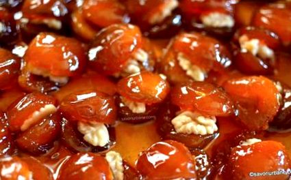 Coupe Jacques - чаши със сладолед, плодове и сметана - сладкарска ...